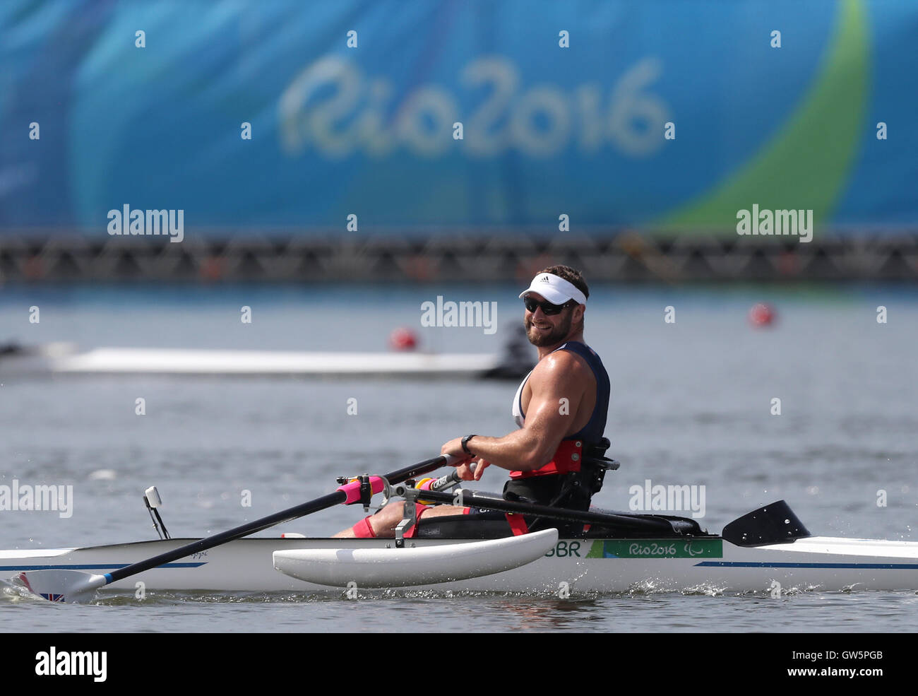 Great Britain's Tom Aggar celebrates winning bronze in the AS Men's ...