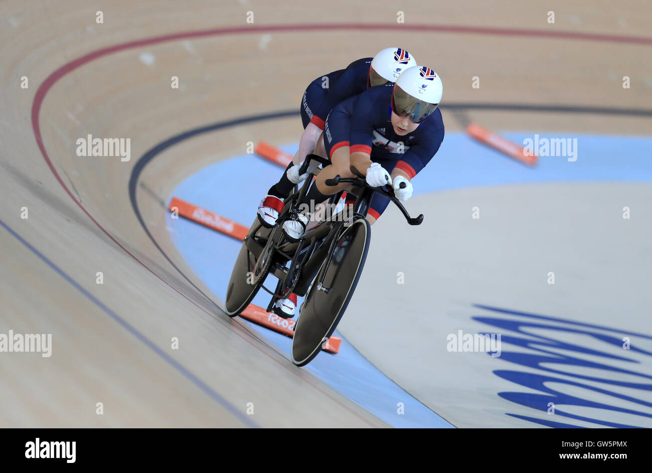 Sophie thornhill helen scott hi-res stock photography and images - Alamy