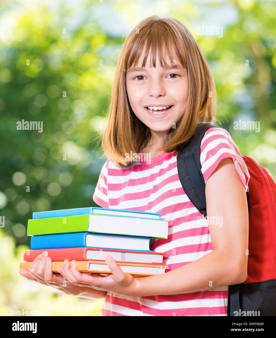 Beautiful teen high school girl hi-res stock photography and images - Alamy