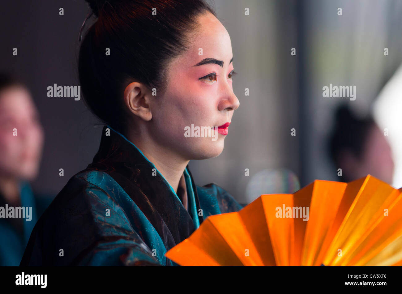 Okinawan women hi-res stock photography and images - Alamy