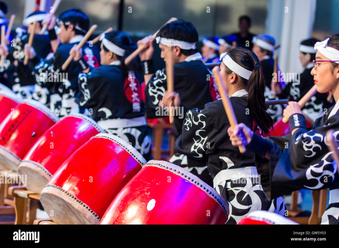 Kodo taiko group in japanese hi-res stock photography and images - Alamy