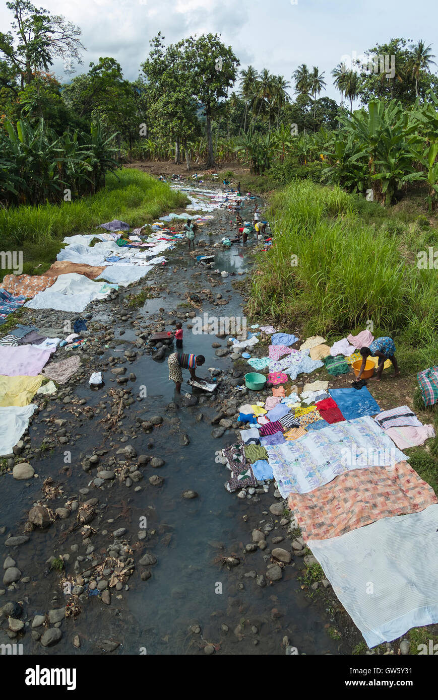 Washing Clothes Stock Photos & Washing Clothes Stock Images - Alamy