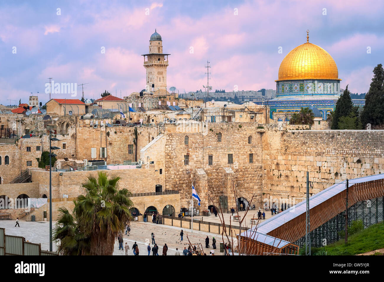 The Western Wall and the golden Dome of the Rock in Jerusalem, Israel ...