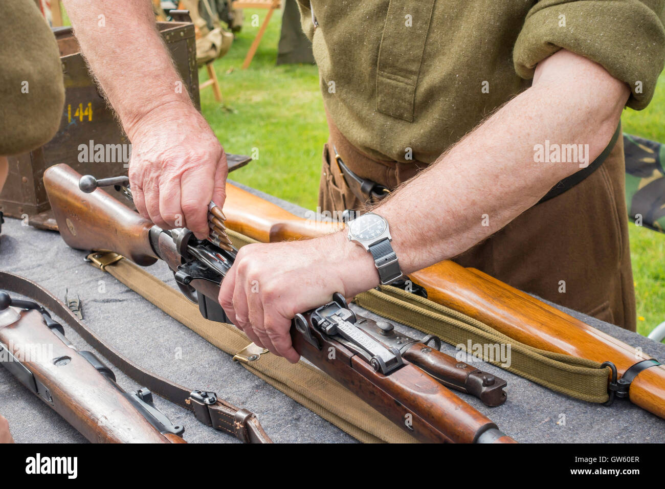 Army cadets hi-res stock photography and images - Alamy