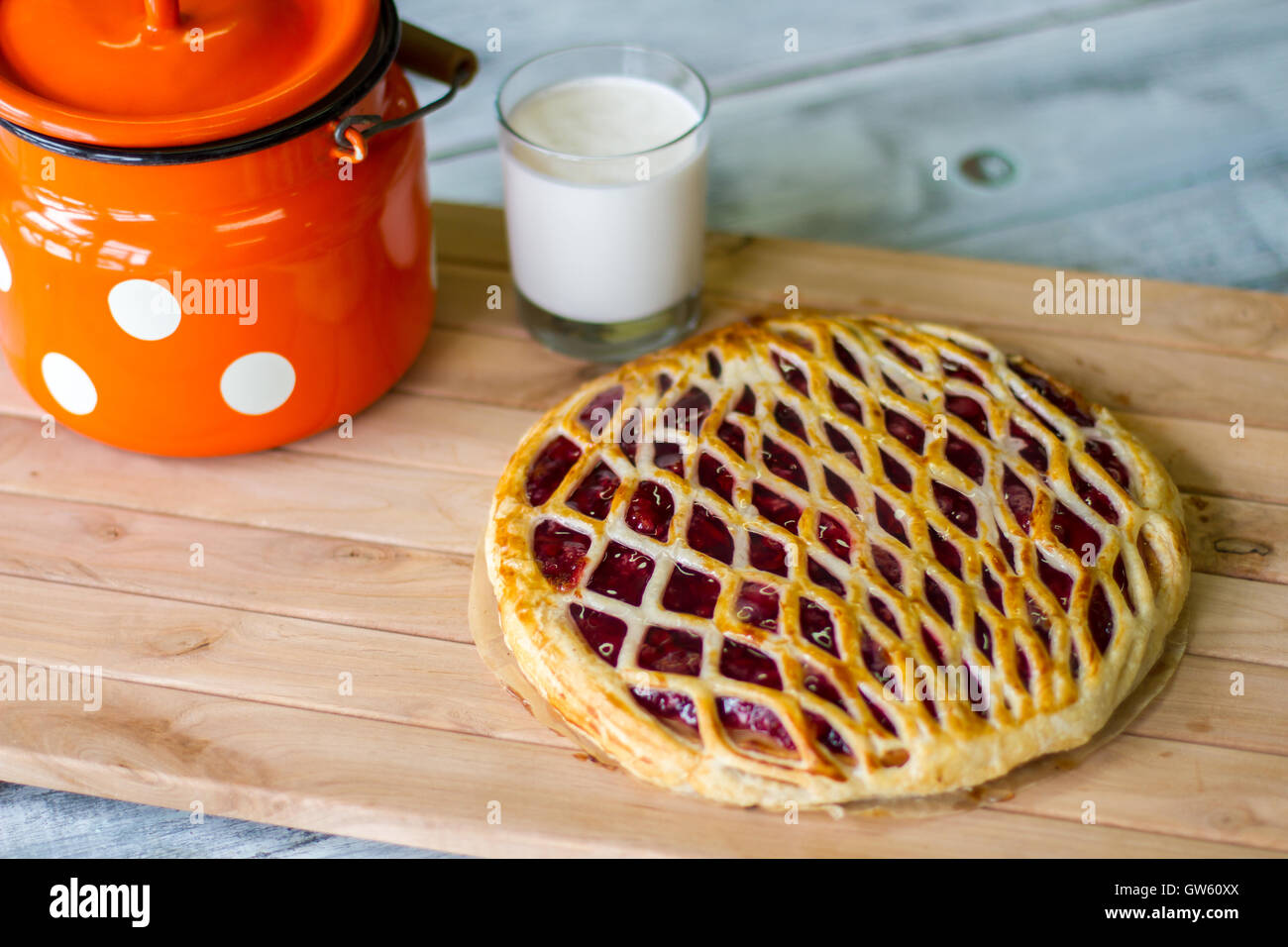 Pie and glass of milk Stock Photo - Alamy