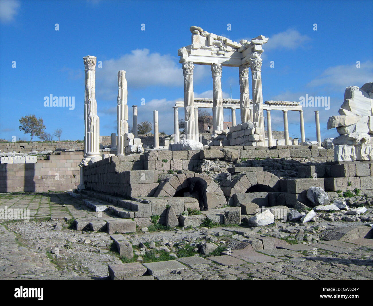 Pergamum Archaeological Site, ancient Greek city in Aeolis,Turkey Stock Photo - Alamy
