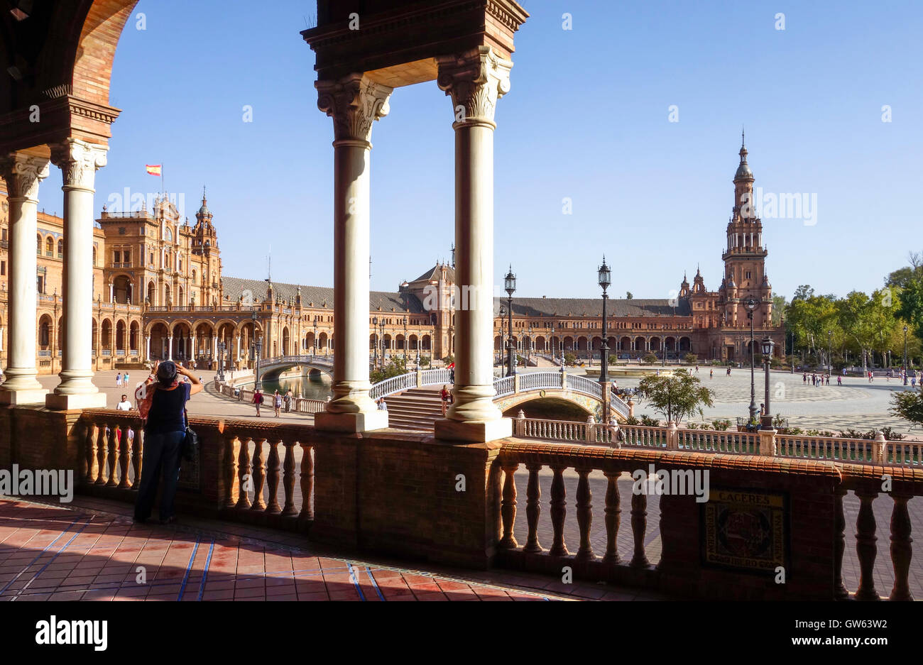The "Spain square" or Plaza de espana with central building and pond ...