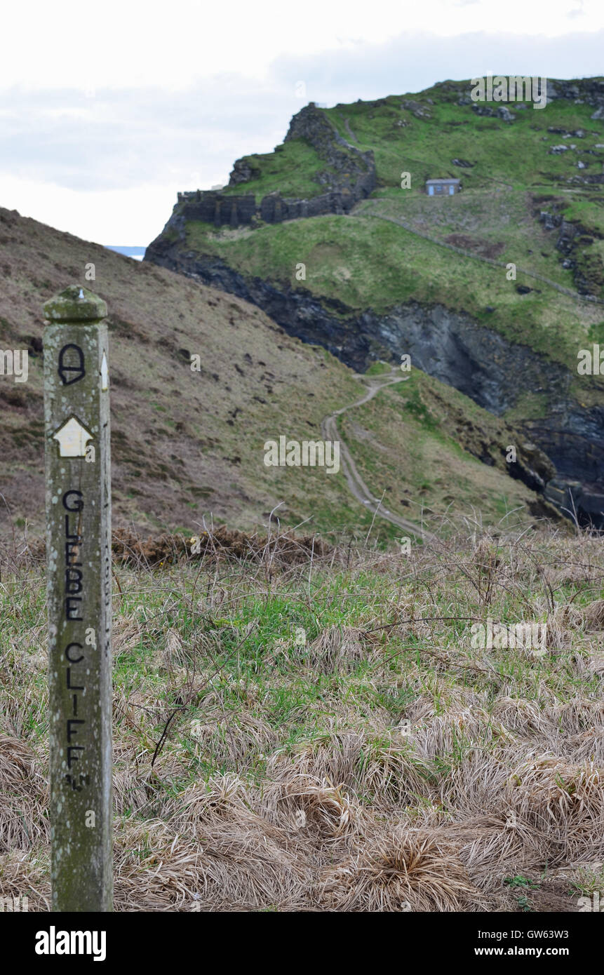 Glebe cliff coastal path hi-res stock photography and images - Alamy