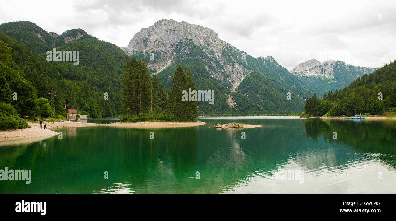 Lago jezero hi-res stock photography and images - Alamy