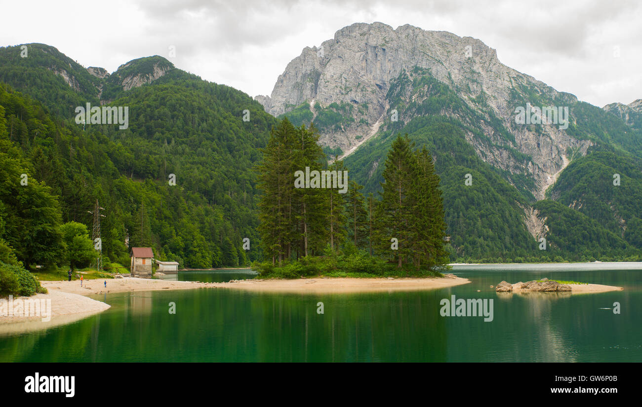 Lago jezero hi-res stock photography and images - Alamy
