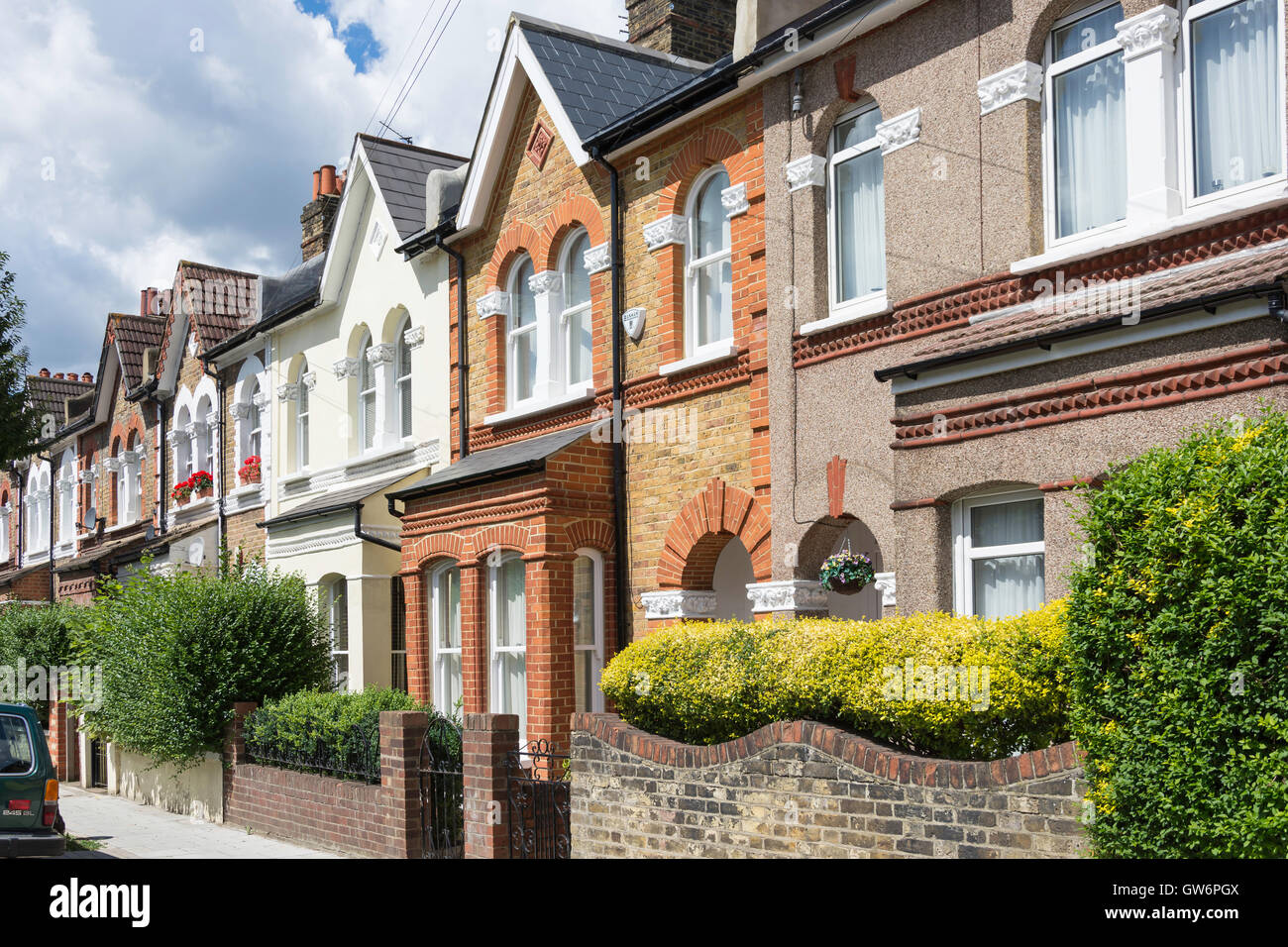 Earlsfield hi-res stock photography and images - Alamy
