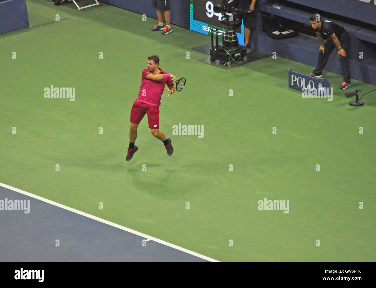 Mens semi final match at us open hi-res stock photography and images ...