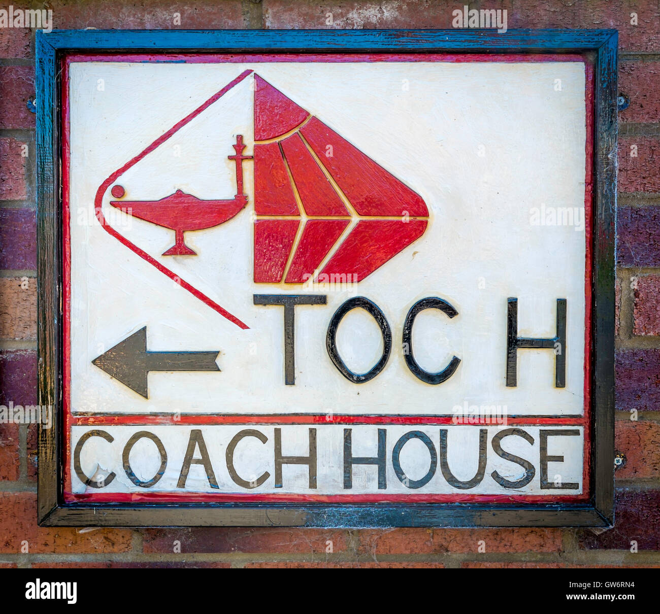 A direction sign TOC H Coach House Stock Photo - Alamy