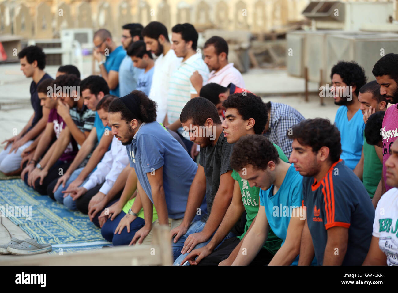 Cairo, Egypt. 12th Sep, 2016. Muslims pray during a morning prayer ...