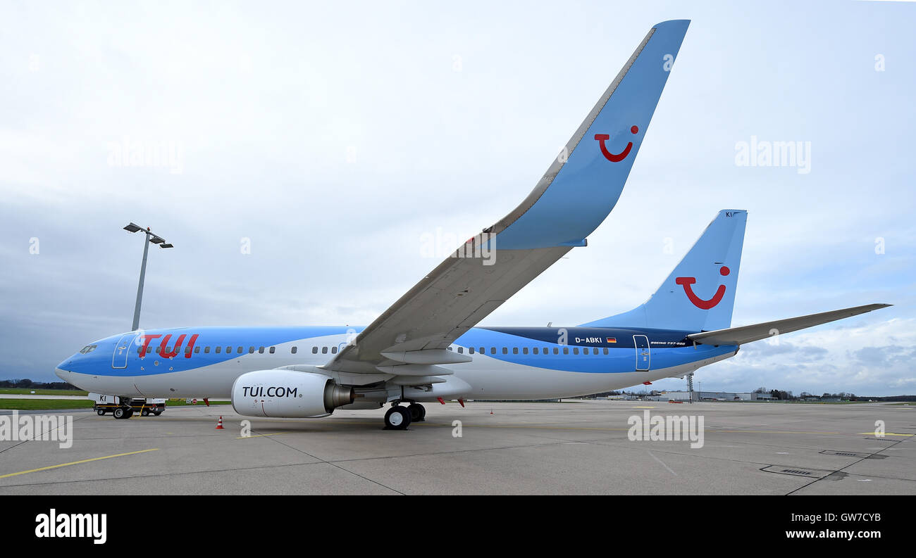 Hannover-Langenhagen, Germany. 8th Feb, 2016. A Tuifly Boeing 737-800 ...