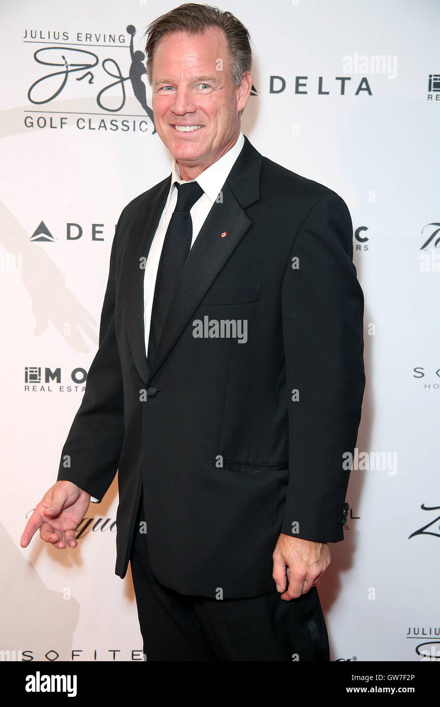 PHILADELPHIA, PA - SEPTEMBER 11 : Brian Propp pictured at the Julius ...