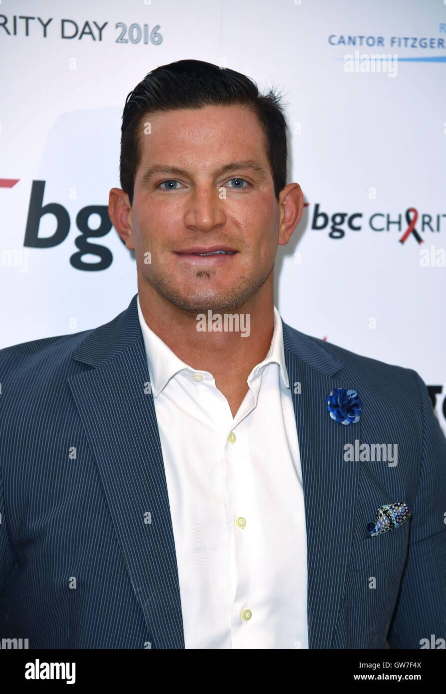 New York, NY, USA. 12th Sep, 2016. Steve Weatherford in attendance for ...