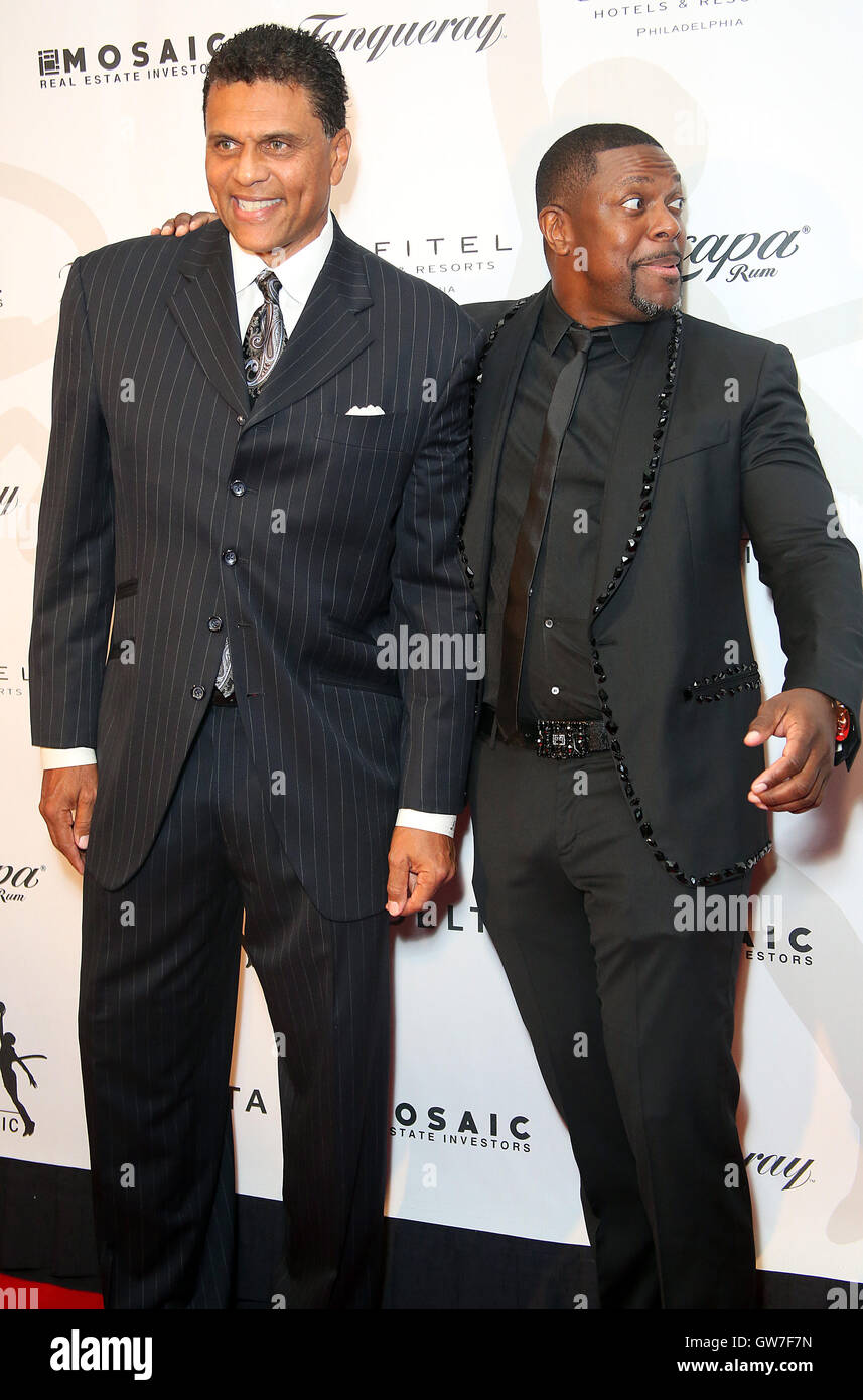 PHILADELPHIA, PA - SEPTEMBER 11 : Reggie Theus and Chris Tucker ...