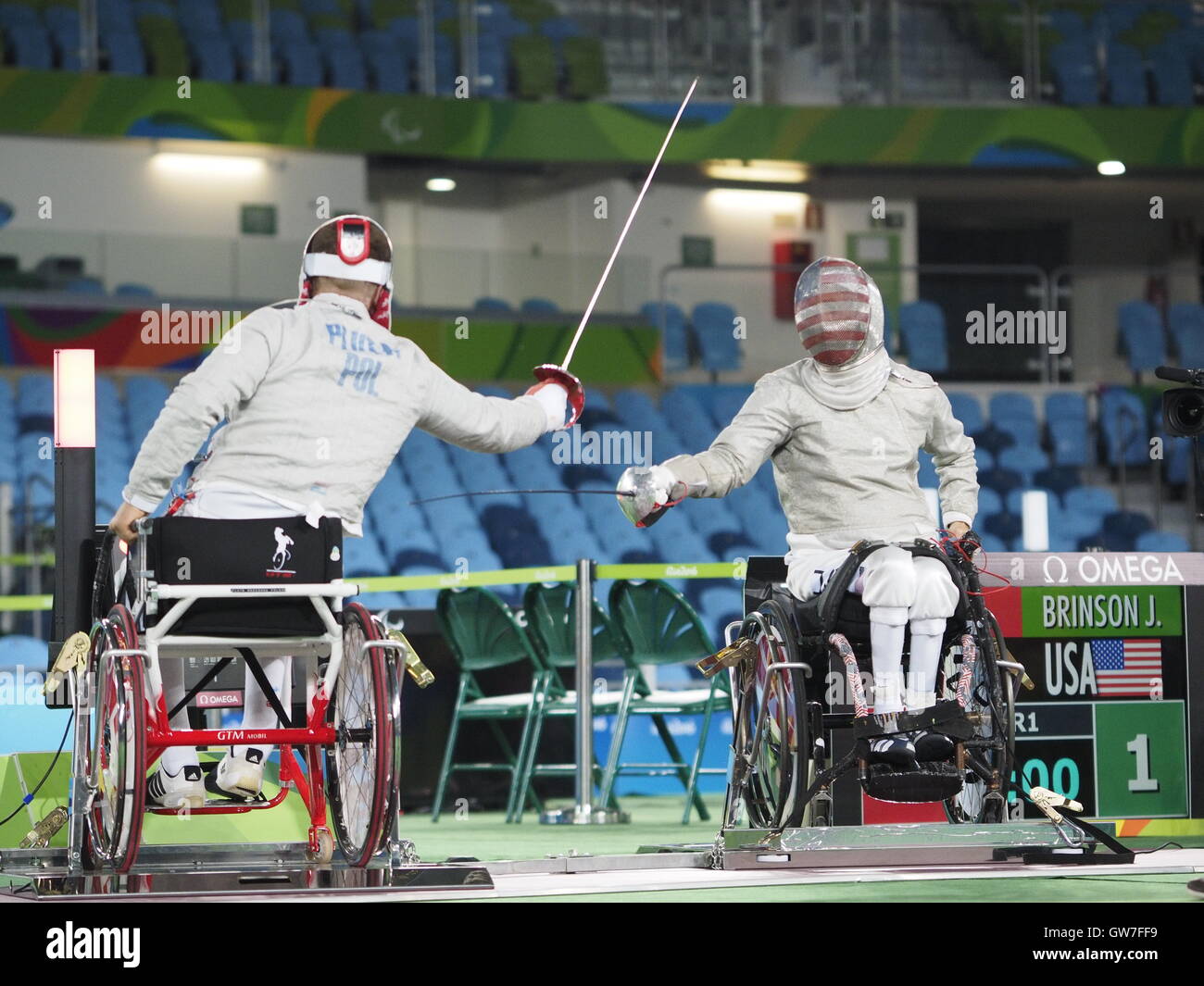 Wheelchair fencing paralympics wheelchair fencing hi-res stock ...