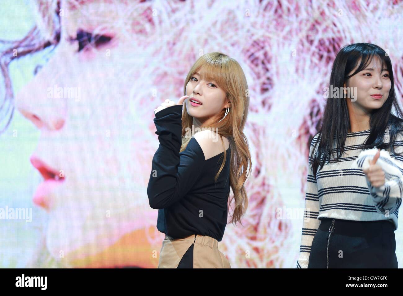 Seoul, Korea. 12th Sep, 2016. Kim JuNa holds showcase to promote her ...