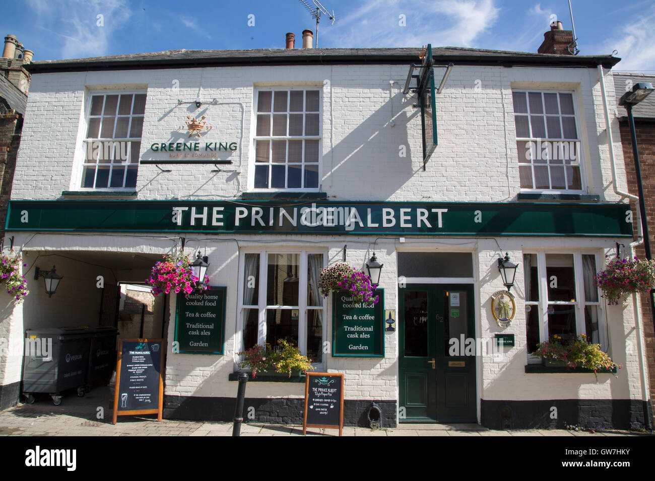 The prince albert pub hi-res stock photography and images - Alamy