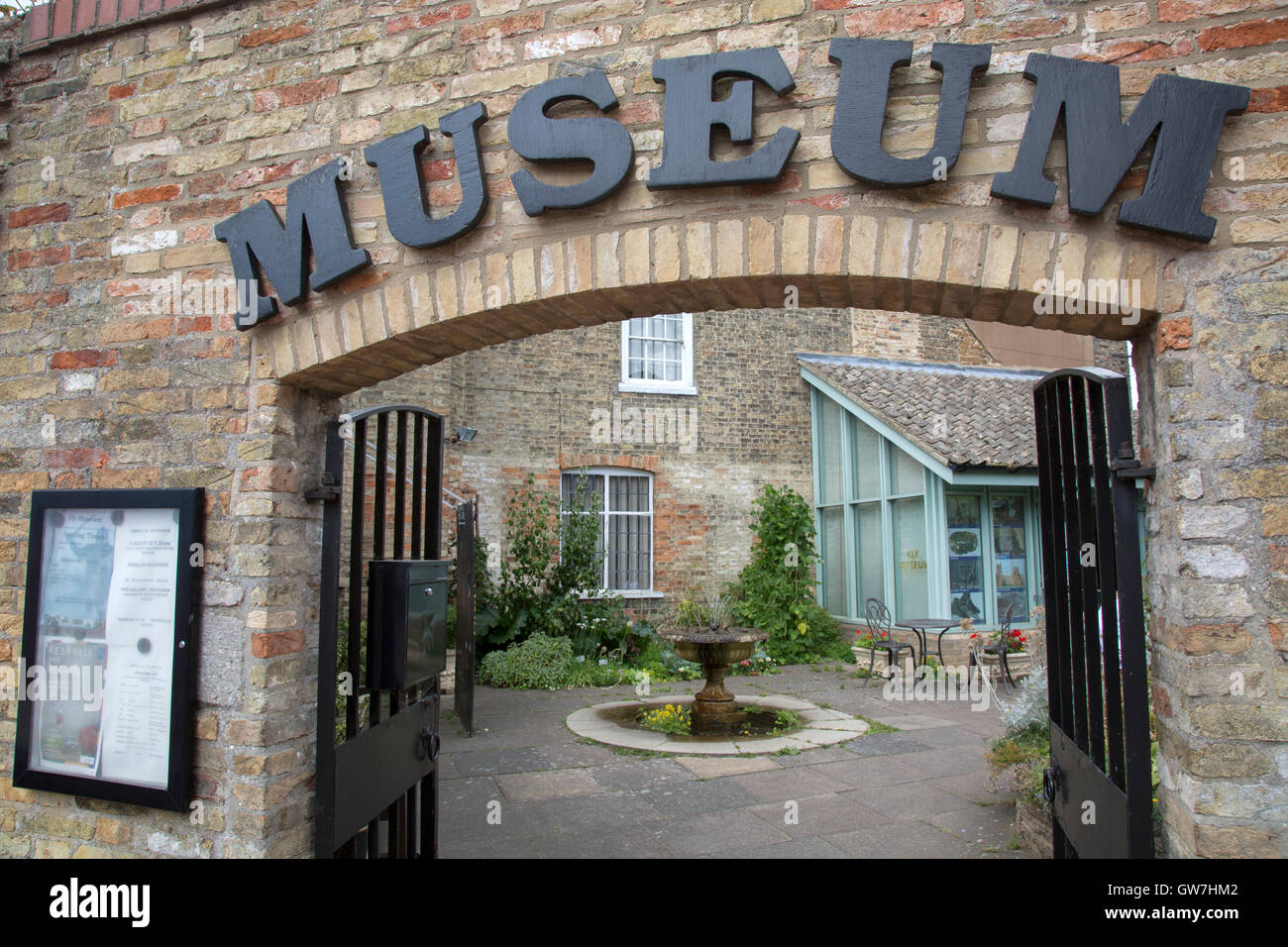 Ely sign hi-res stock photography and images - Alamy