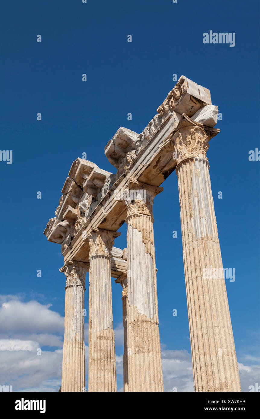 Greek temple of apollo hi-res stock photography and images - Alamy