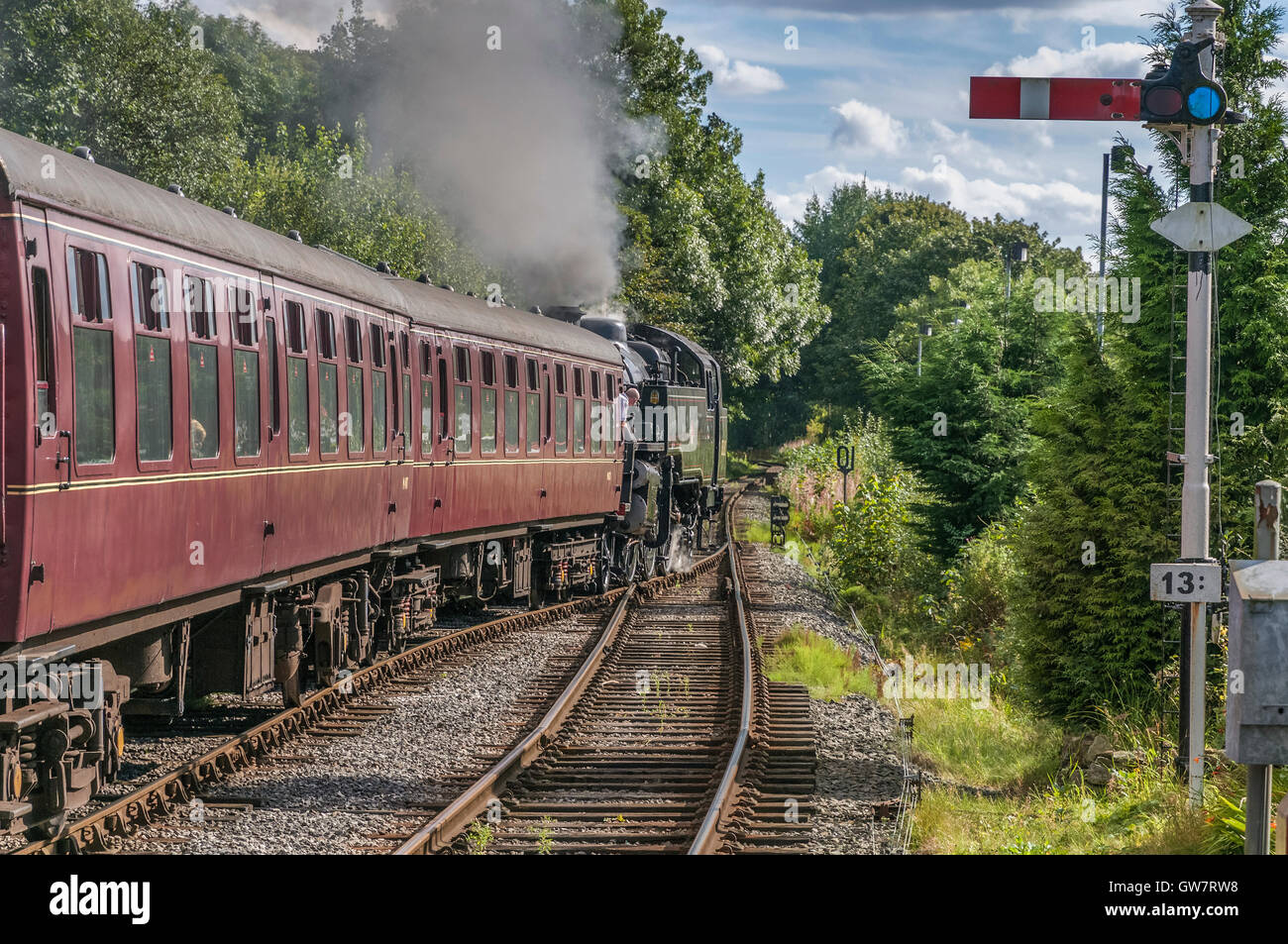 Class 4 steam hi-res stock photography and images - Alamy