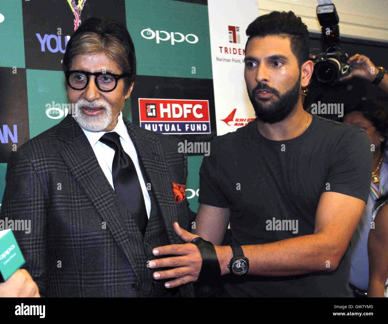Indian cricket player Yuvraj Singh Bollywood actor Amitabh Bachchan ...