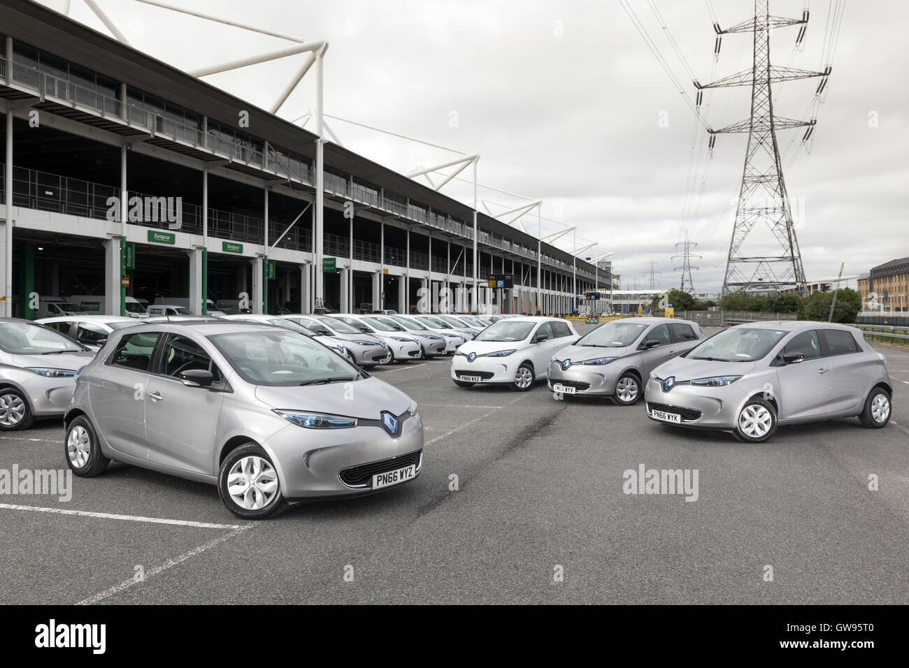Renault electric car in city of London Stock Photo - Alamy