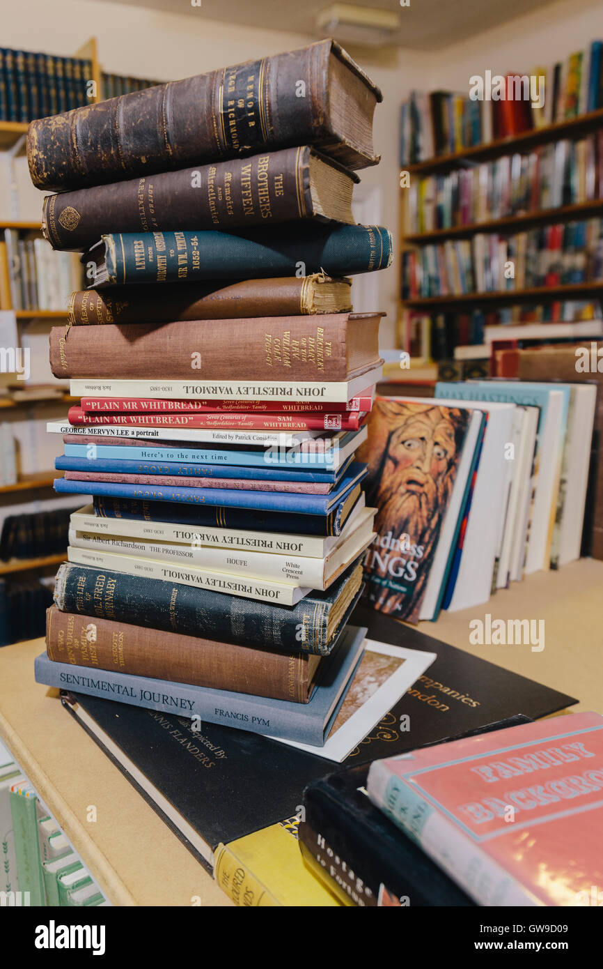 Pile of old books Stock Photo - Alamy