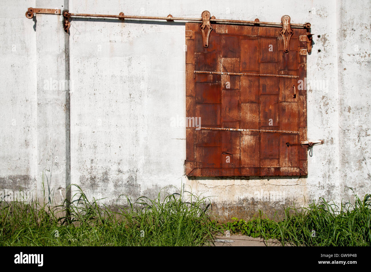 Sliding down door hi-res stock photography and images - Alamy