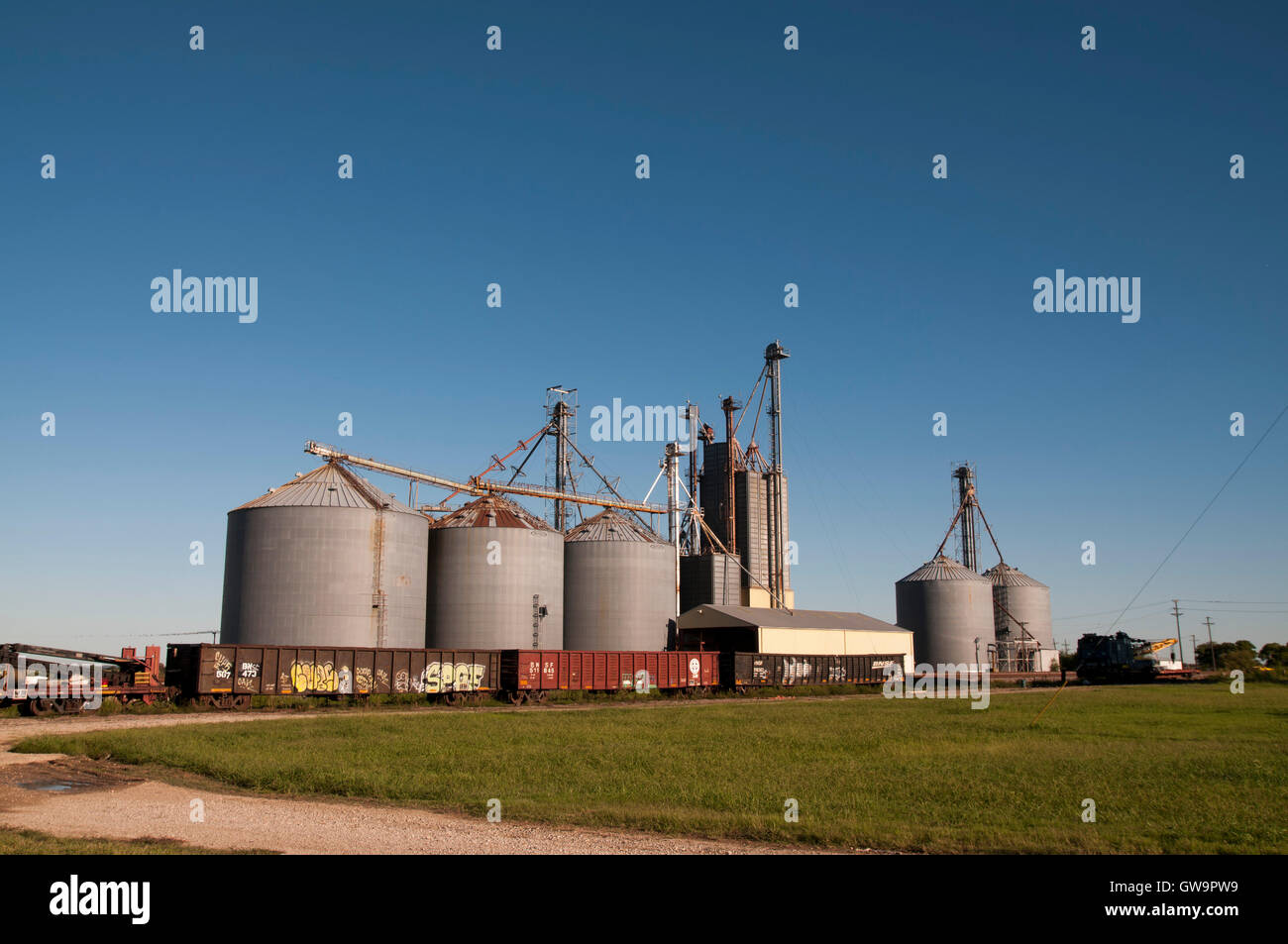 Infrastructure along side a railroad in north Texas Stock Photo - Alamy