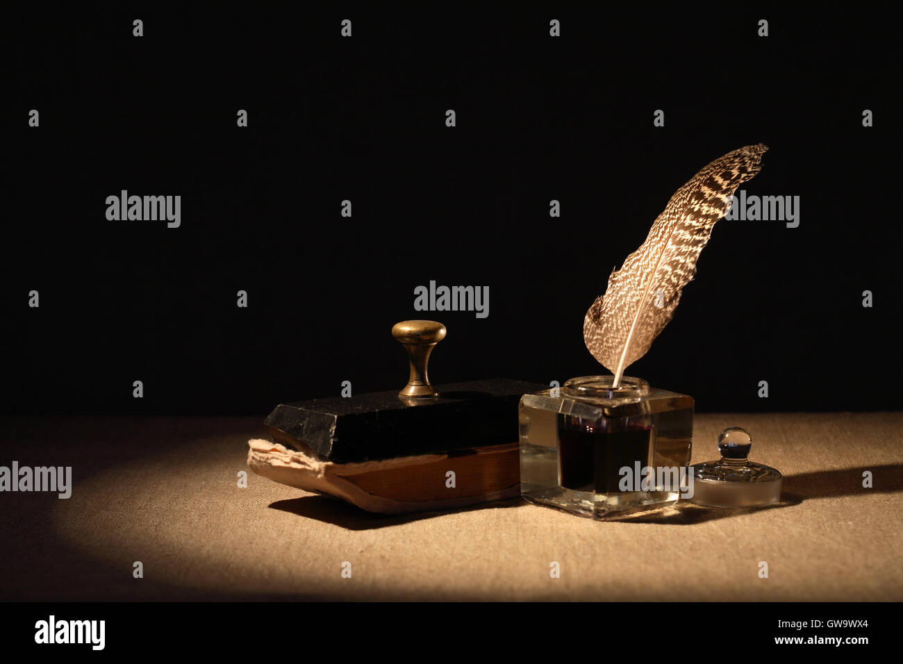 Inkstand hi-res stock photography and images - Alamy