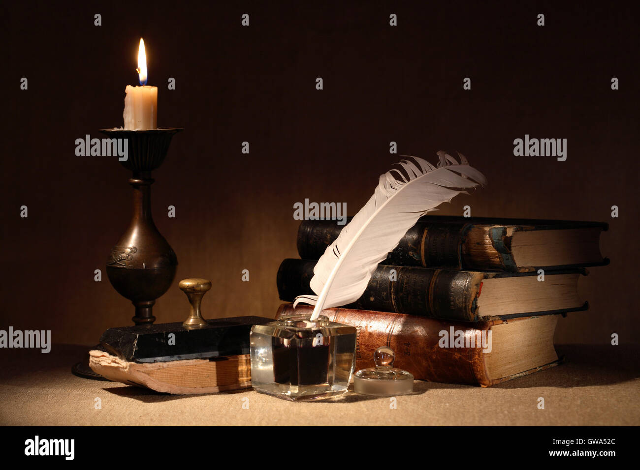 Still life old ink pot quill hi-res stock photography and images - Alamy
