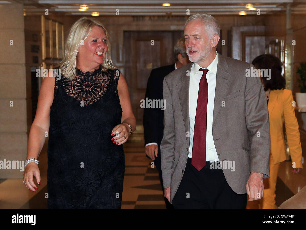 Liz snape hi-res stock photography and images - Alamy