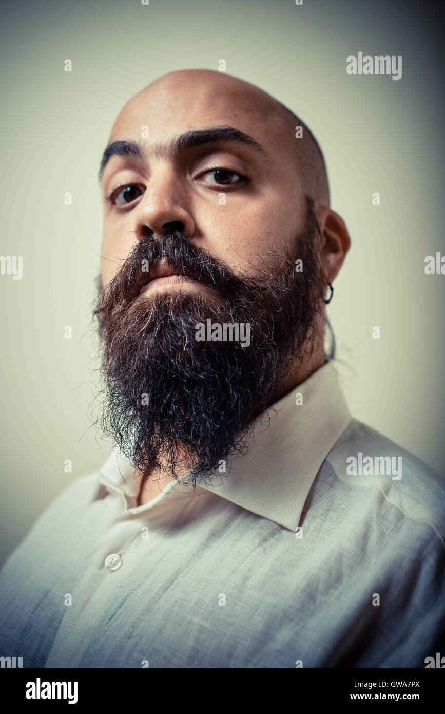 Old man with long beard vintage hi-res stock photography and images - Alamy