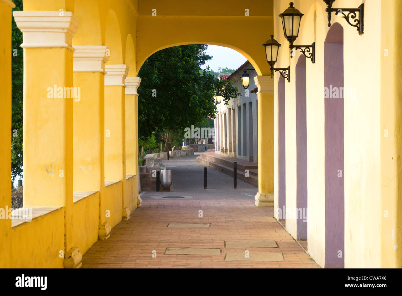View down a corridor in historic Mompox, Colombia Stock Photo - Alamy