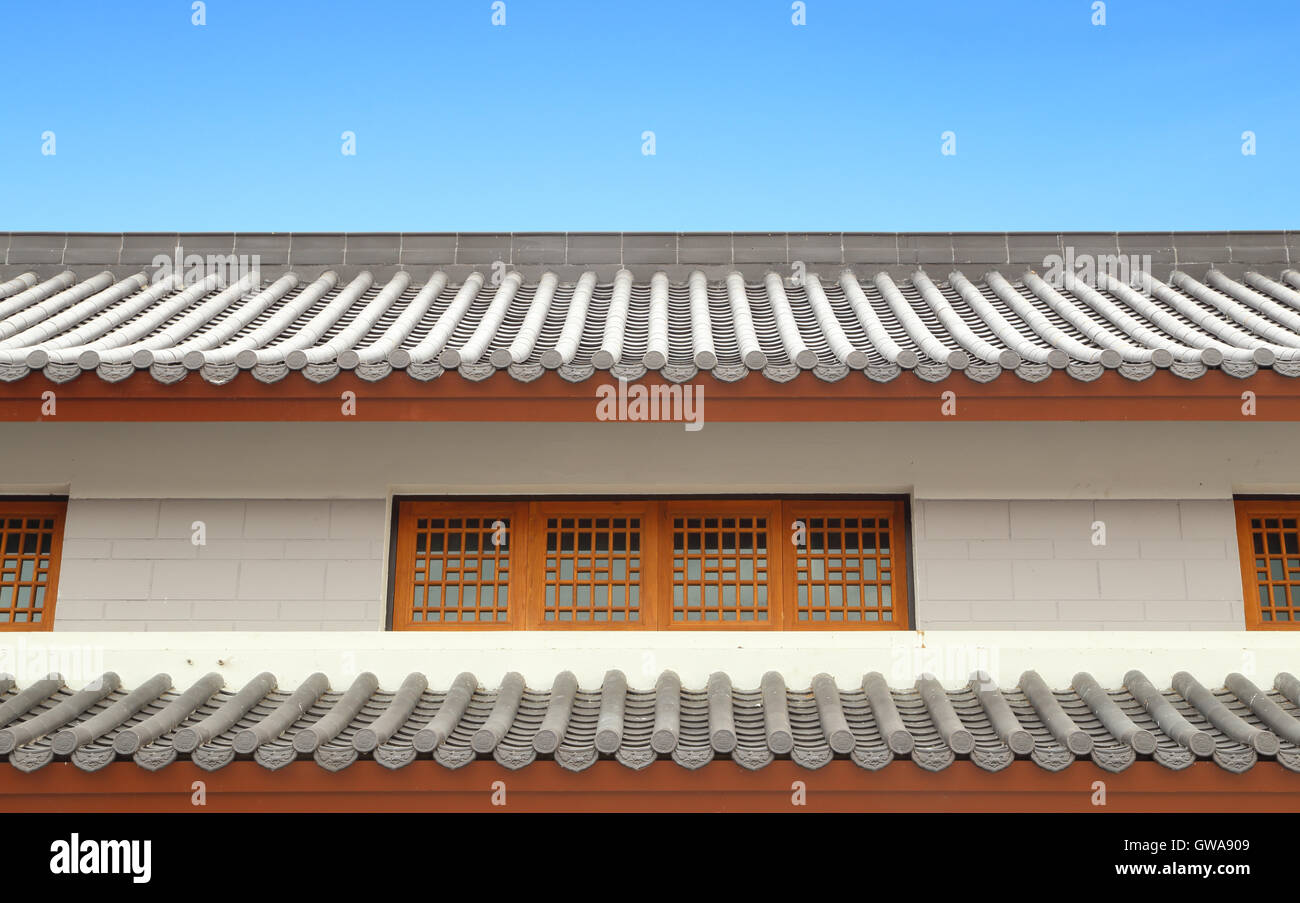 Traditional Chinese Roof with sky Stock Photo - Alamy
