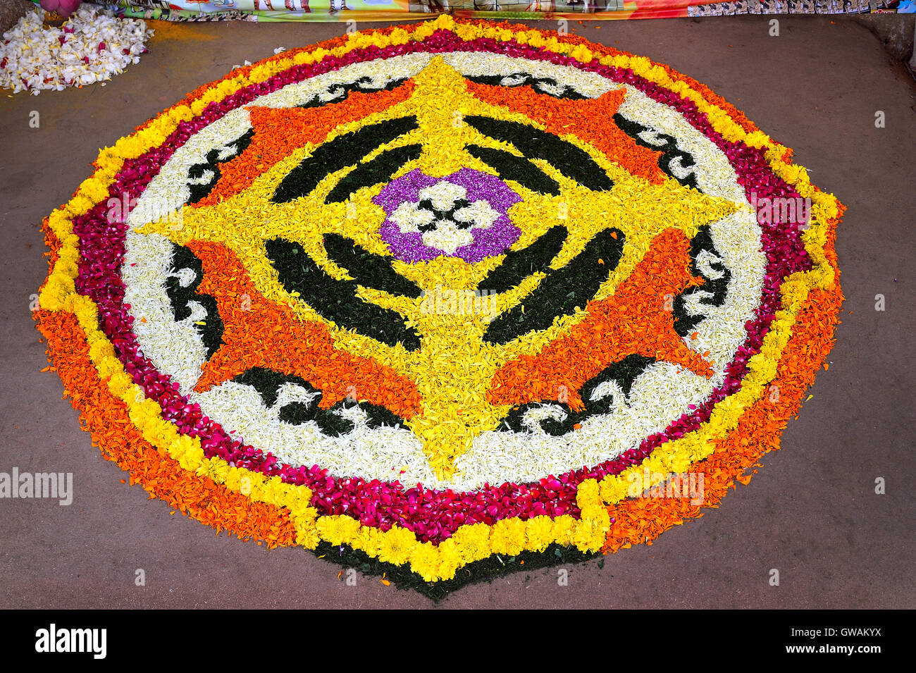 Athapookalam hi-res stock photography and images - Alamy