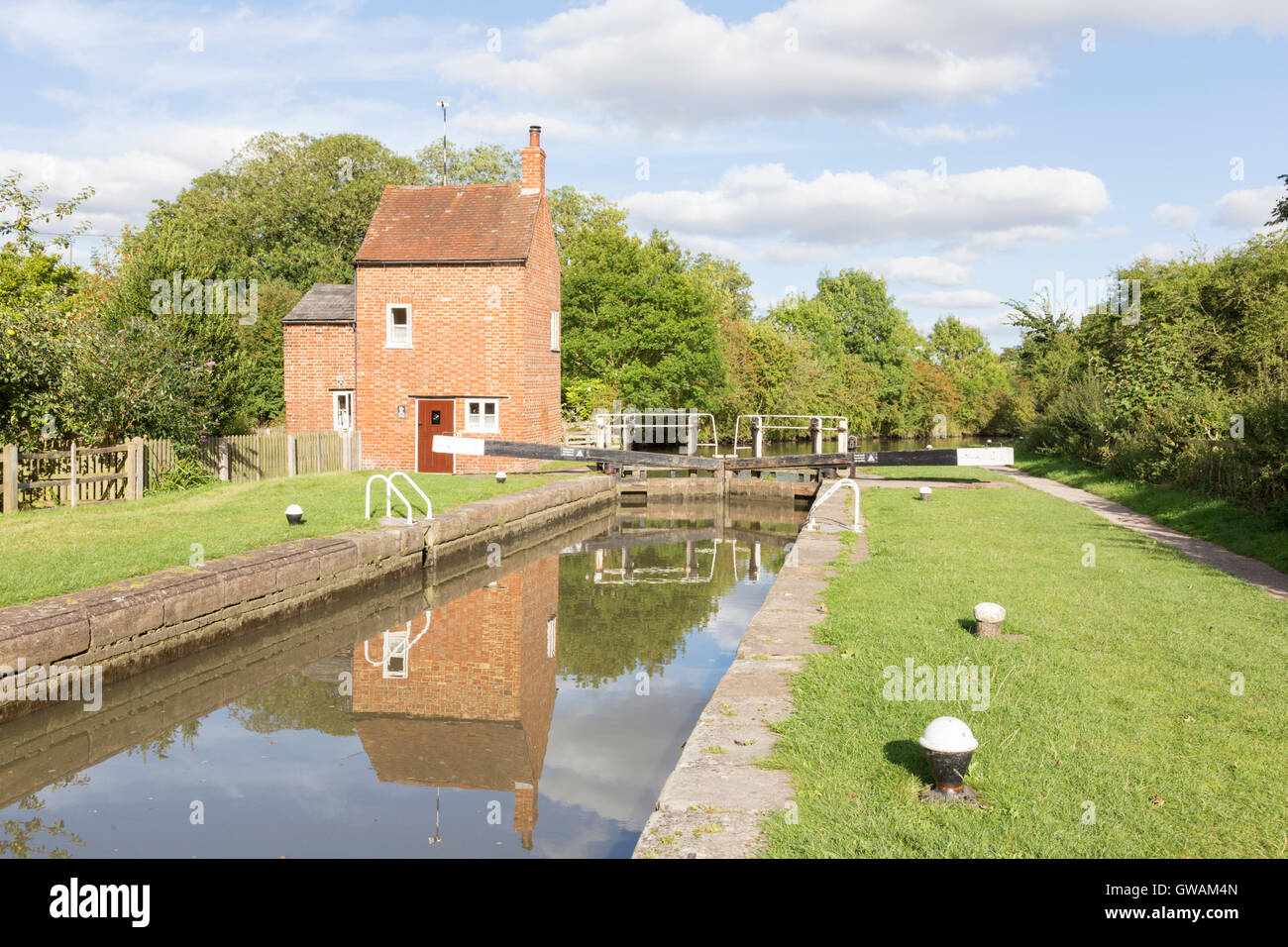 Lock 2 at Braunston on the the Grand Union Canal, Northamptonshire ...