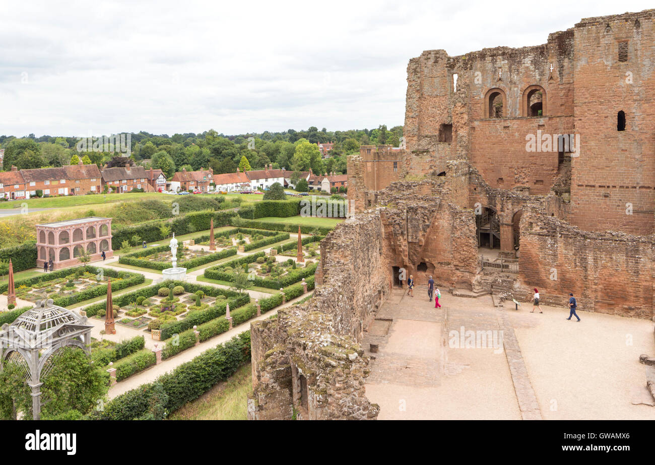 Kenilworth Castle, Kenilworth, Warwickshire, England, UK Stock Photo ...