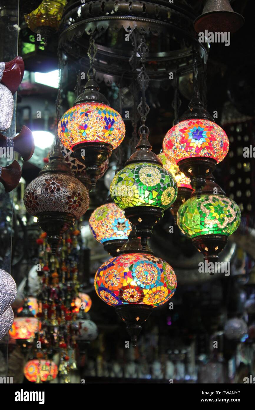Omani traditional lamps shop. Image taken in Muscat, the Oman's capital ...