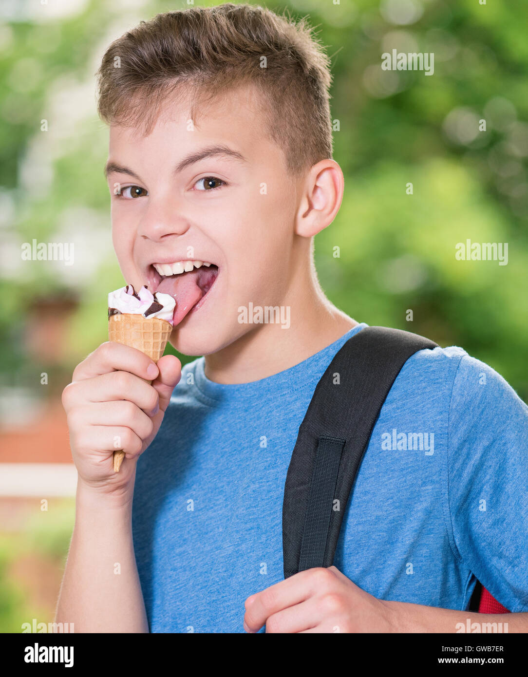 Boy with ice cream Stock Photo - Alamy