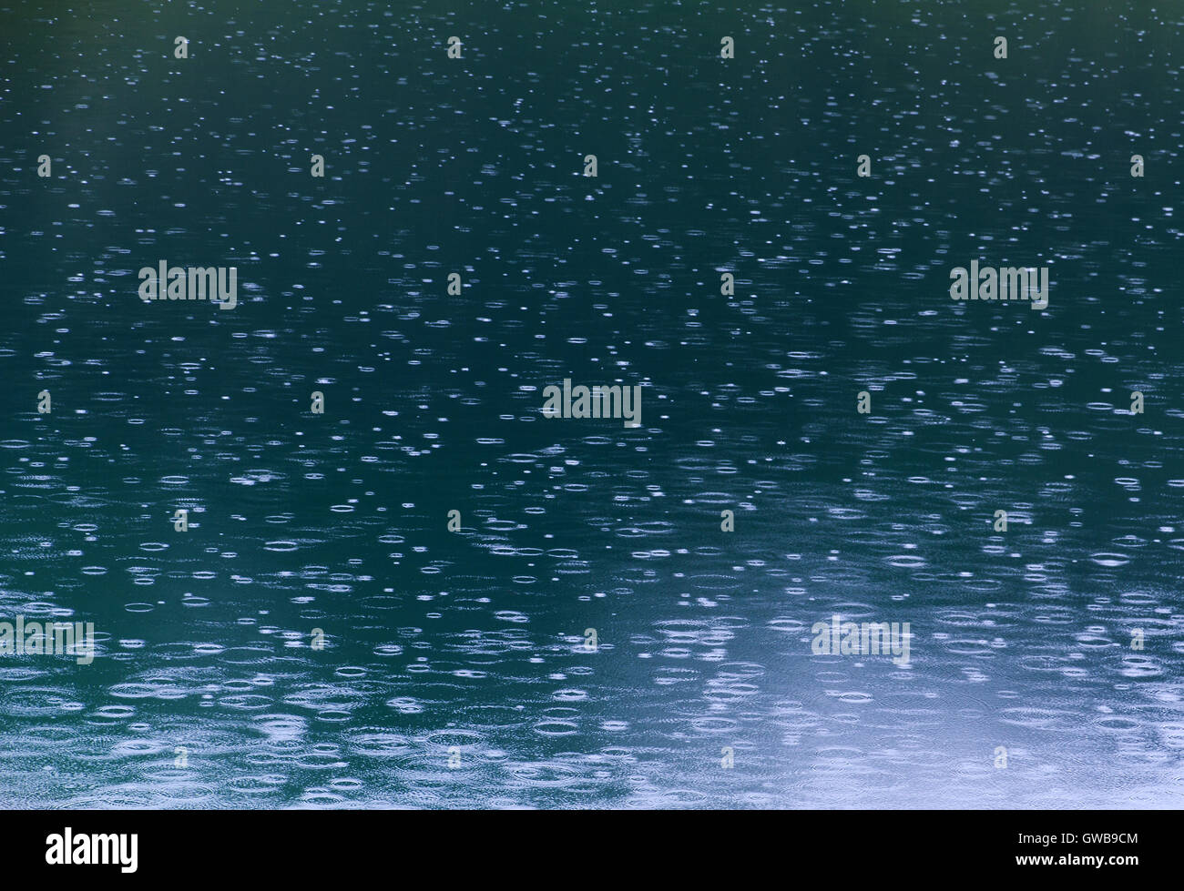 Rain pattern hi-res stock photography and images - Alamy