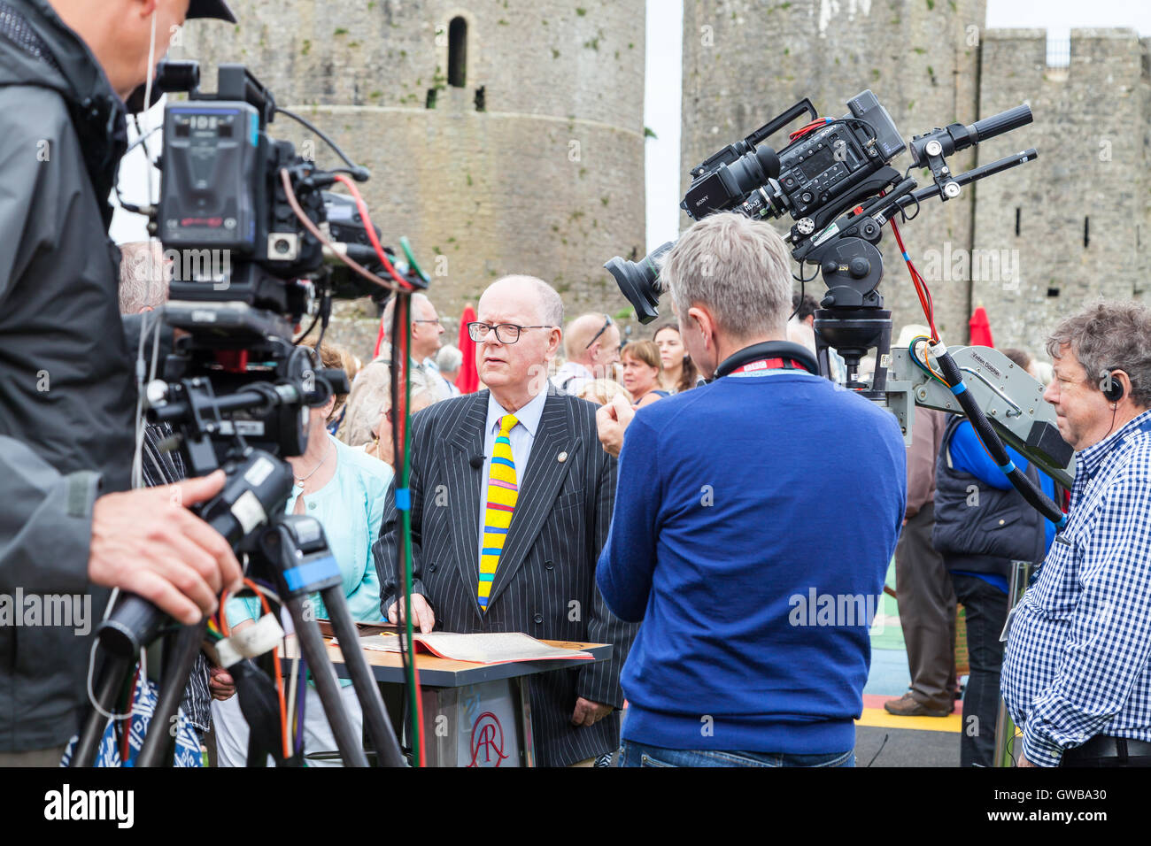 Clive Farahar. The BBC Antiques Roadshow at Pembroke Castle 07/09/2016 ...