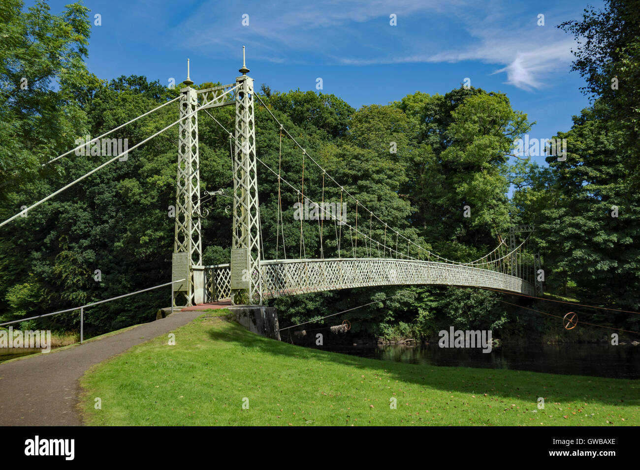 Dumfries suspension bridge hi-res stock photography and images - Alamy