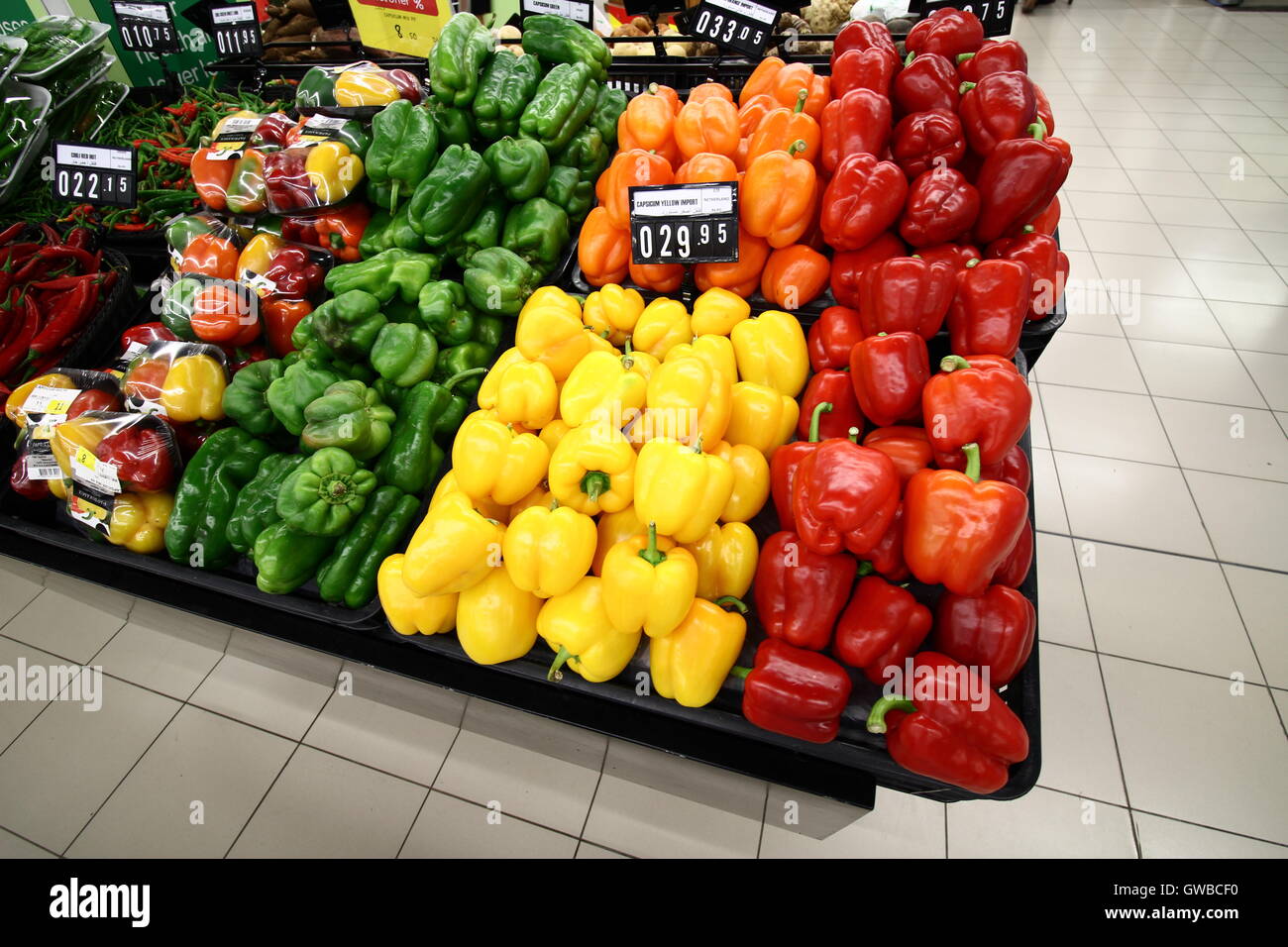 Capsicum in basket hi-res stock photography and images - Alamy