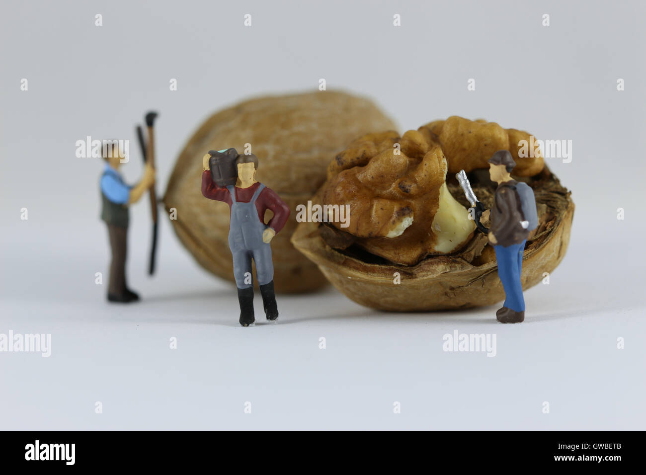 Miniature people hi-res stock photography and images - Alamy