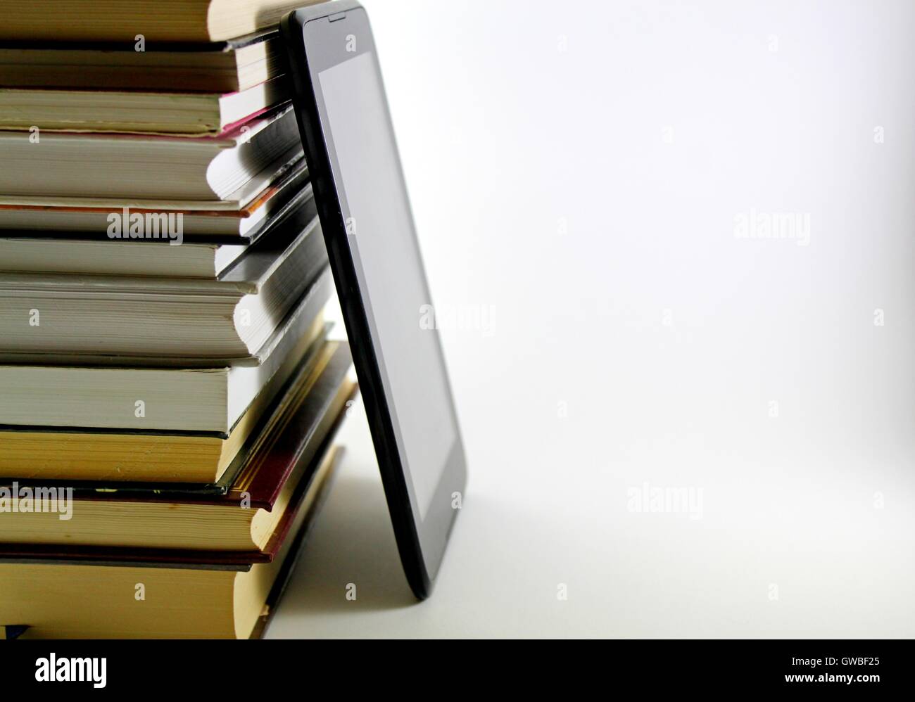 Modern language books hi-res stock photography and images - Alamy